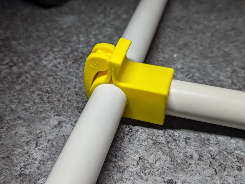 Quick Release 90° Connector for 1/2" PVC Pipe - Free 3D Print Model ...