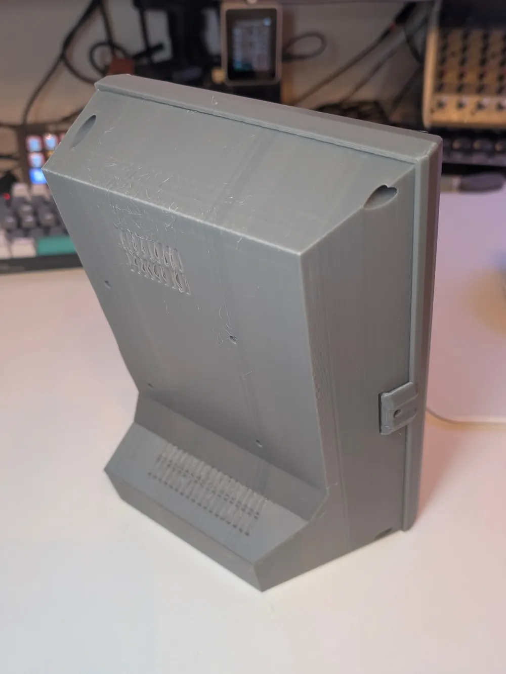 10.1" Raspberry Pi VESA Case (Meanwell LRS-35 PSU) - Free 3D Print ...