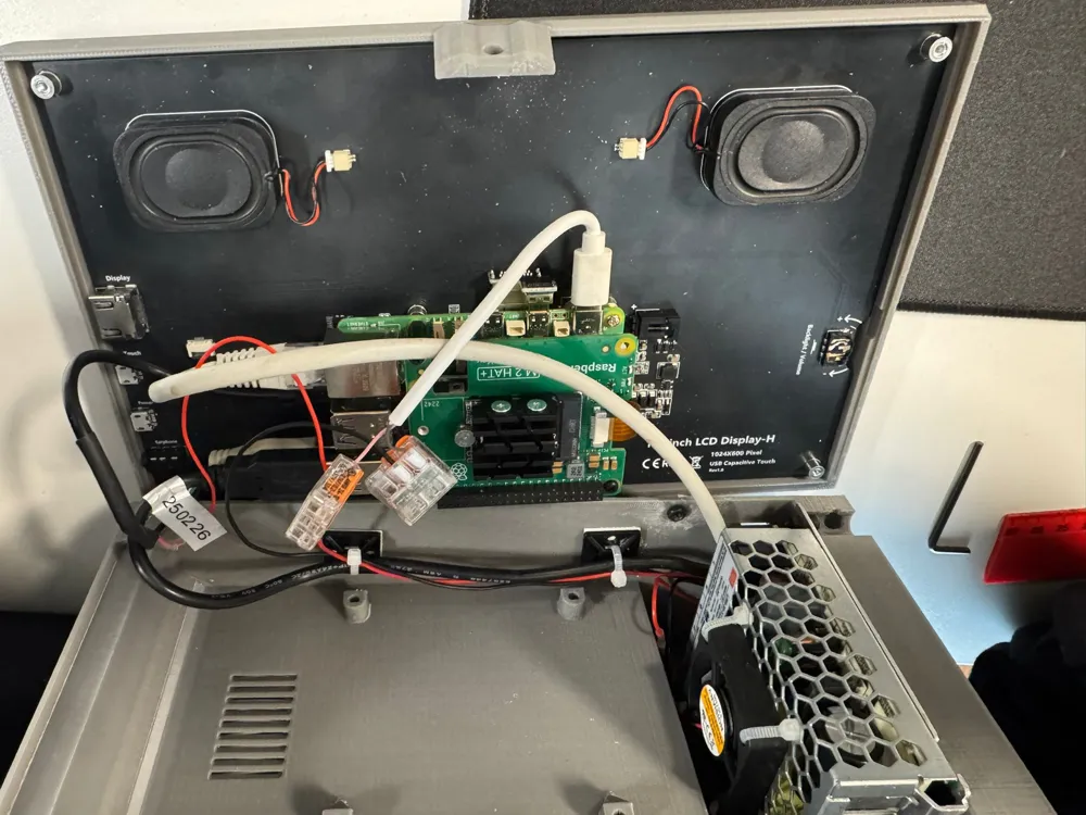 10.1" Raspberry Pi VESA Case (Meanwell LRS-35 PSU) - Free 3D Print ...