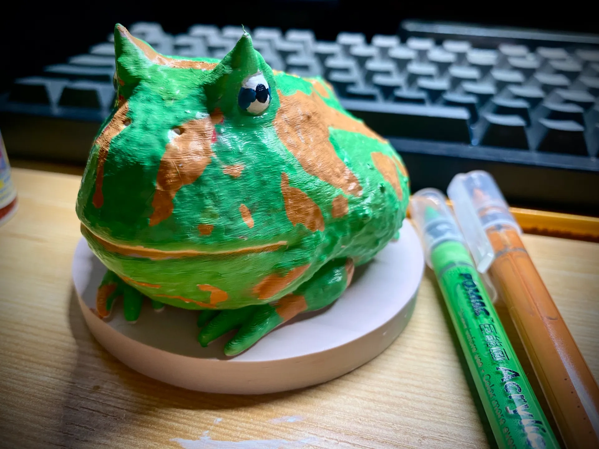 Horned Frog T-Rex Butterfly Figurine White Model Acrylic Painting Model ...