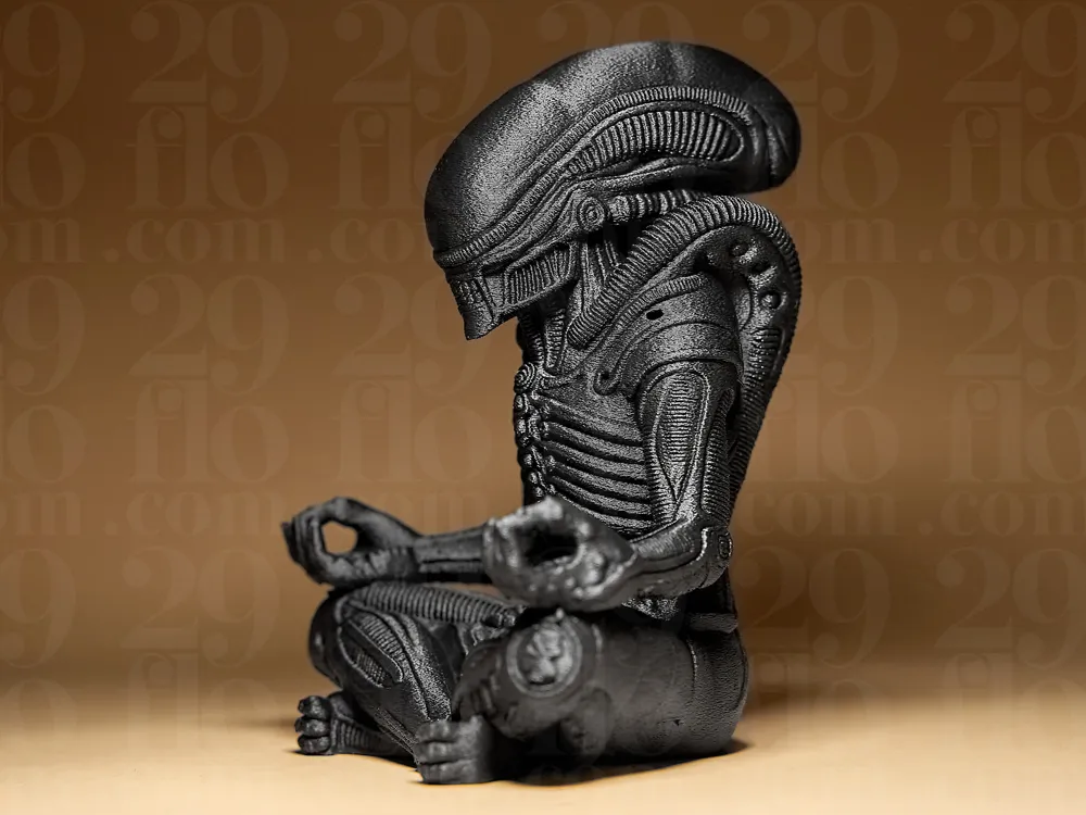 Meditating Xenomorph Figurine - Free 3D Print Model - MakerWorld