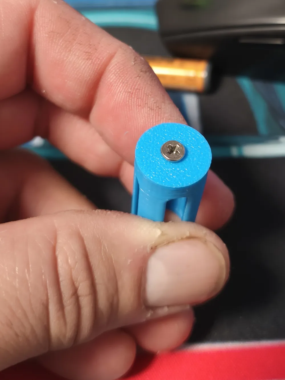 AAA to AA Battery Adapter LIGHTWEIGHT - Free 3D Print Model - MakerWorld