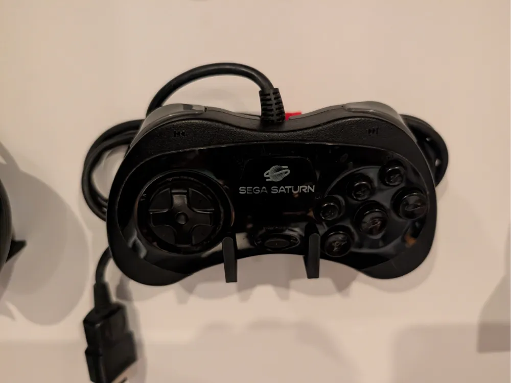 Sega Saturn Model 2 controller wallmount - Free 3D Print Model - MakerWorld