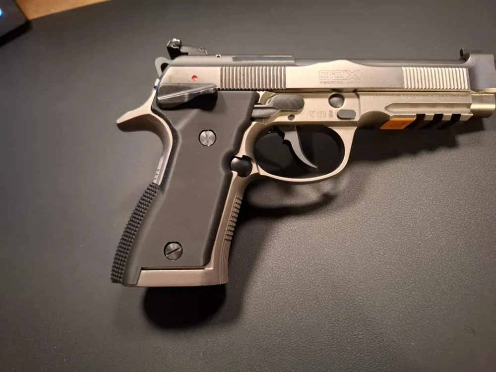 Wrap around grips for Beretta 92x performance by Beerded Studio ...