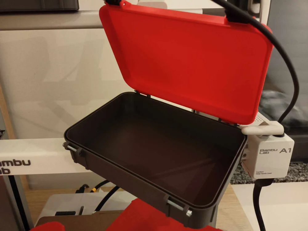 Rugged Box - Parametric & ready to print by NYDER MakerWorld: Download ...