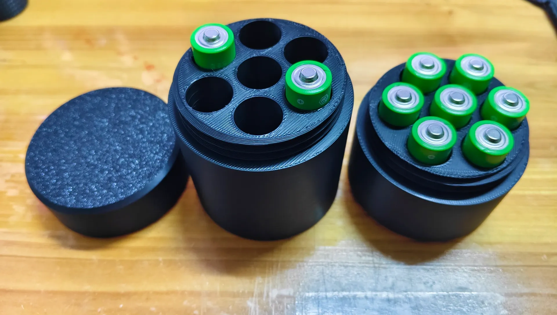 Size 5 Battery Storage Box (Stackable) by 今天可以吃花卷 - MakerWorld