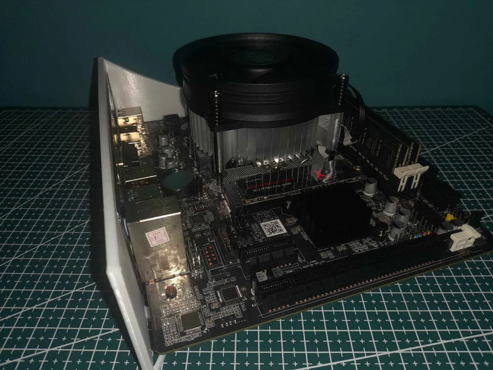 Mini-ITX motherboard holder by kraftues - MakerWorld