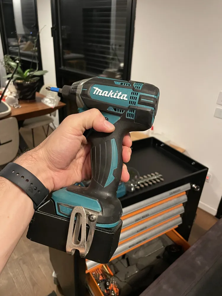 Extended Makita Tool Mount Remixed by JonathanLevi - MakerWorld