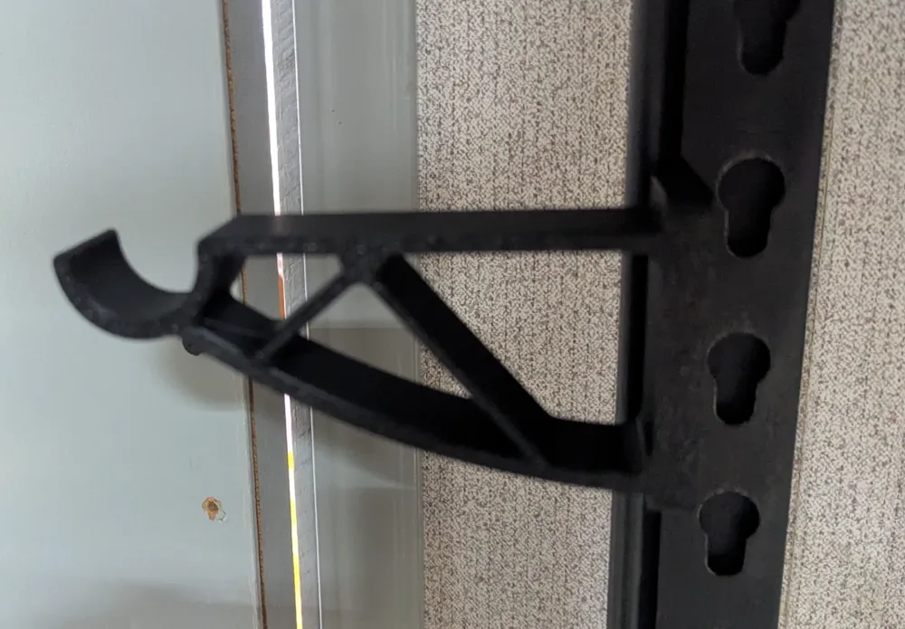 Keyhole Shelf Bracket by Aldenrenfrid MakerWorld: Download Free 3D Models