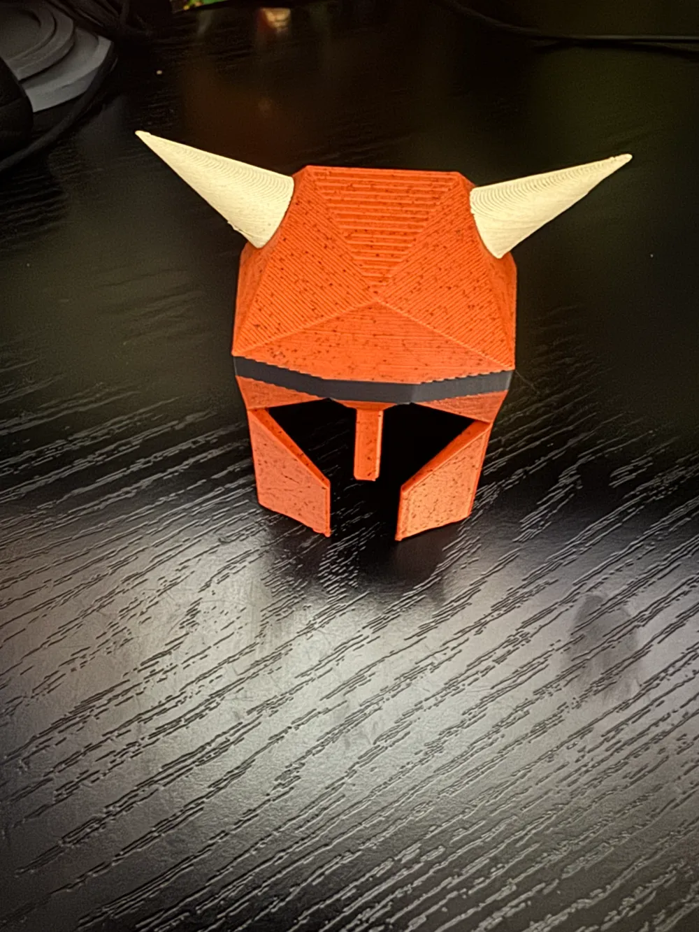 Dragon Medium Helm Scalable Remixed by Priceless3D MakerWorld: Download ...