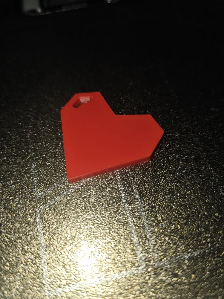 Flat angled heart - Free 3D Print Model - MakerWorld