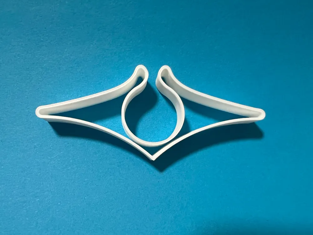 Manta Ray Book Holder - Free 3D Print Model - MakerWorld