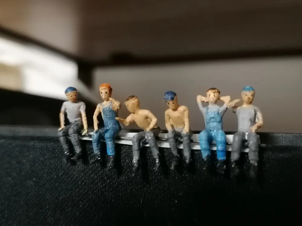 H0 Scale Minifigures "Manhattan Workers" by Max MakerWorld: Download ...
