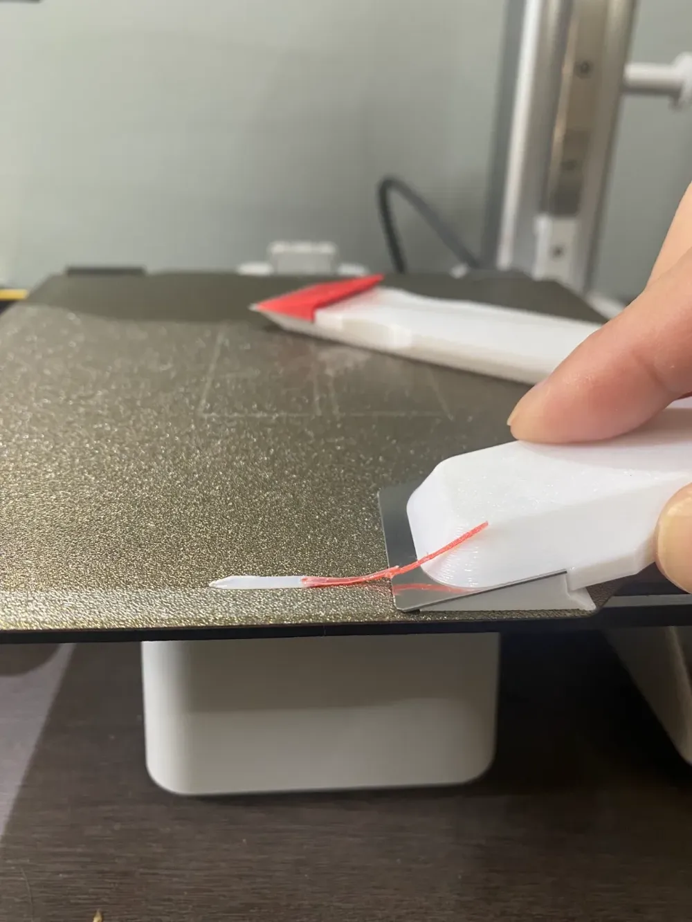 [Optimized Upgrade] Bed scraper - Free 3D Print Model - MakerWorld