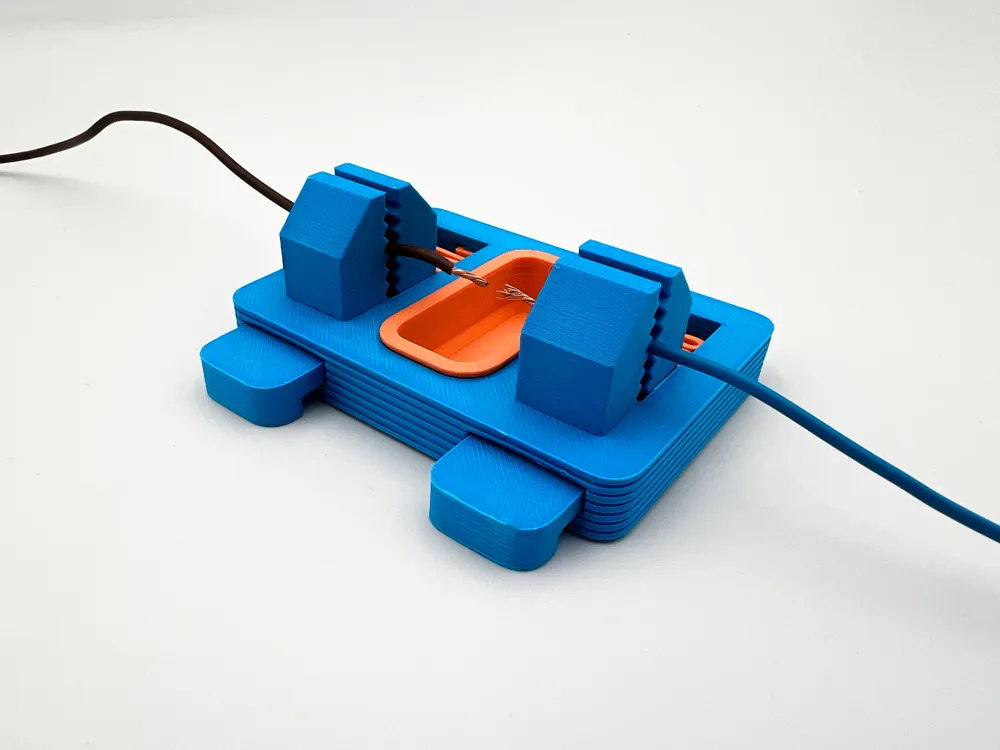 Wire Holder by Polymeria - Free 3D Print Model - MakerWorld