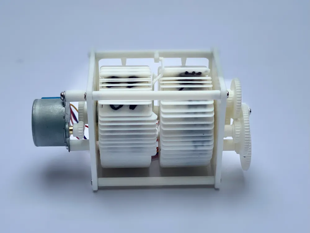 Flip Clock Mechanism - Free 3D Print Model - MakerWorld
