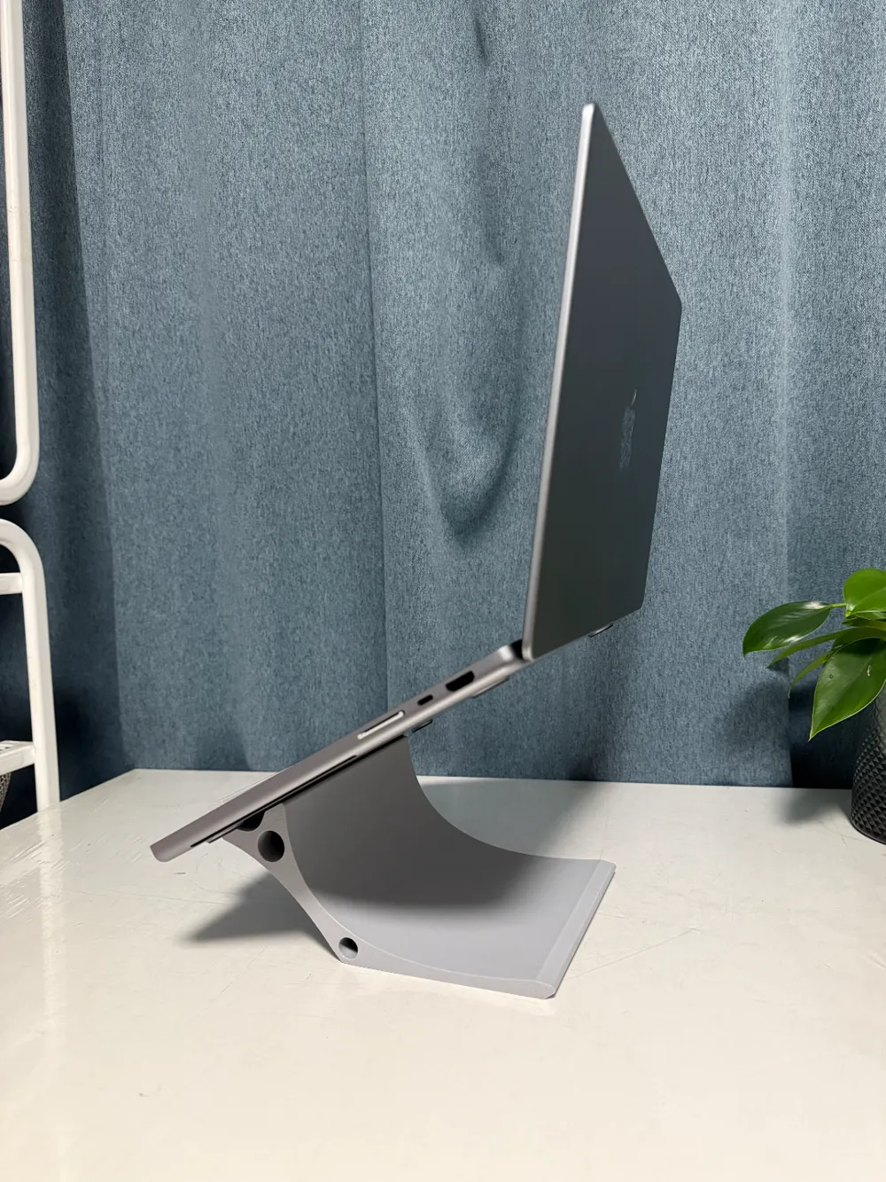 X laptop stander - Free 3D Print Model - MakerWorld
