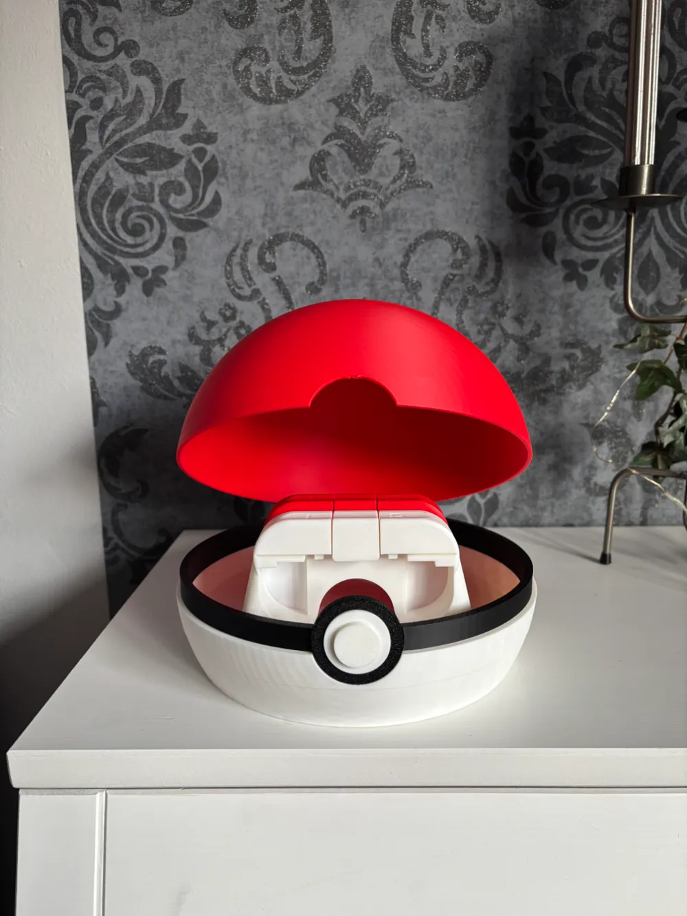 Pokeball Nintendo Switch JoyCon Controller Stand by Rianski Schipanski ...