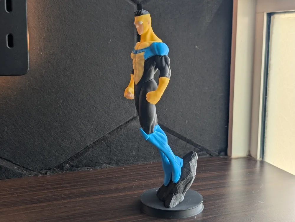 Invincible High-Detail Figure - Free 3D Print Model - MakerWorld