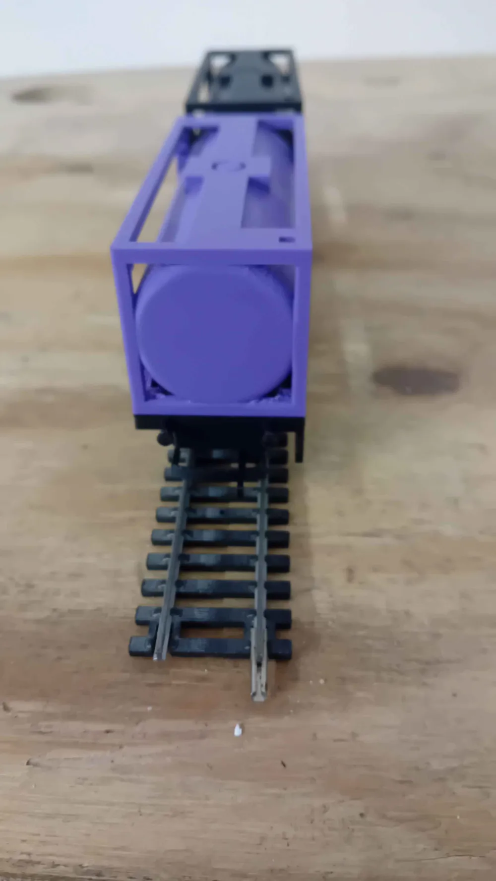 T3D H0 Scale Rail Wagon Fuel / Gas Tanker - Free 3D Print Model ...