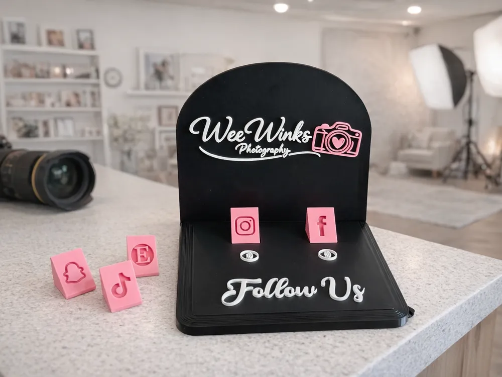Social Media NFC Display Stand - Free 3D Print Model - MakerWorld