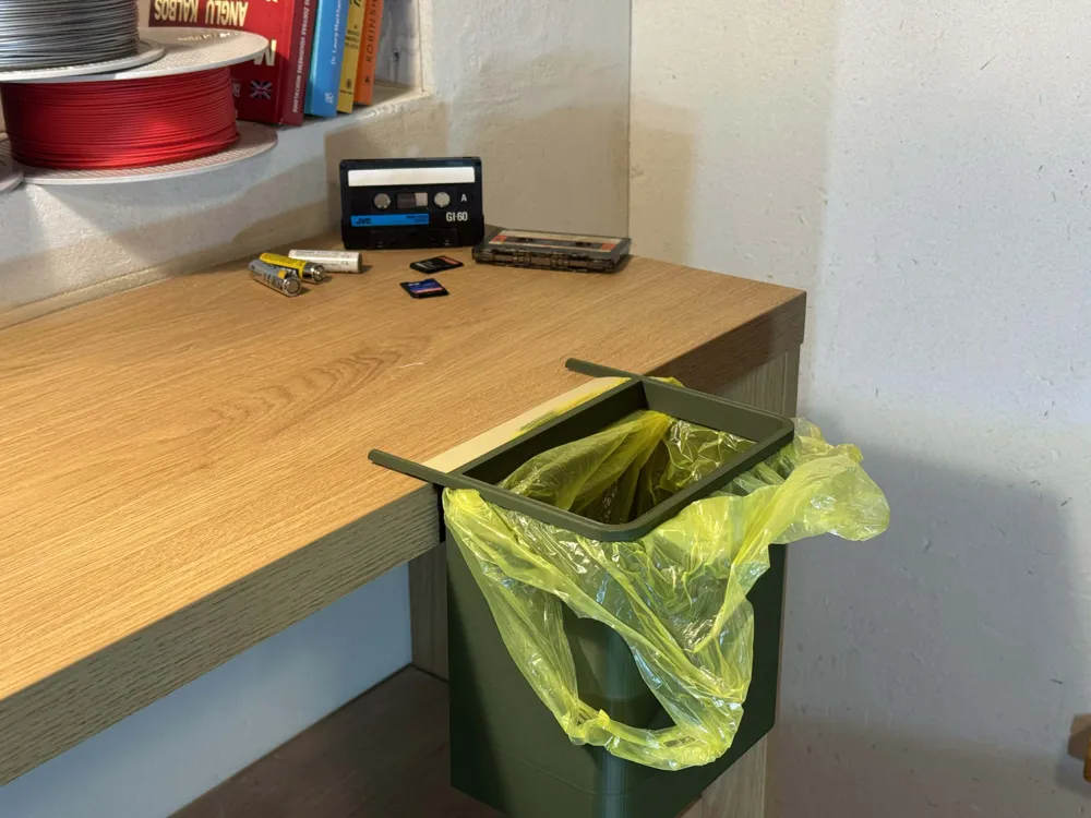 Desk mounted trash can - Free 3D Print Model - MakerWorld