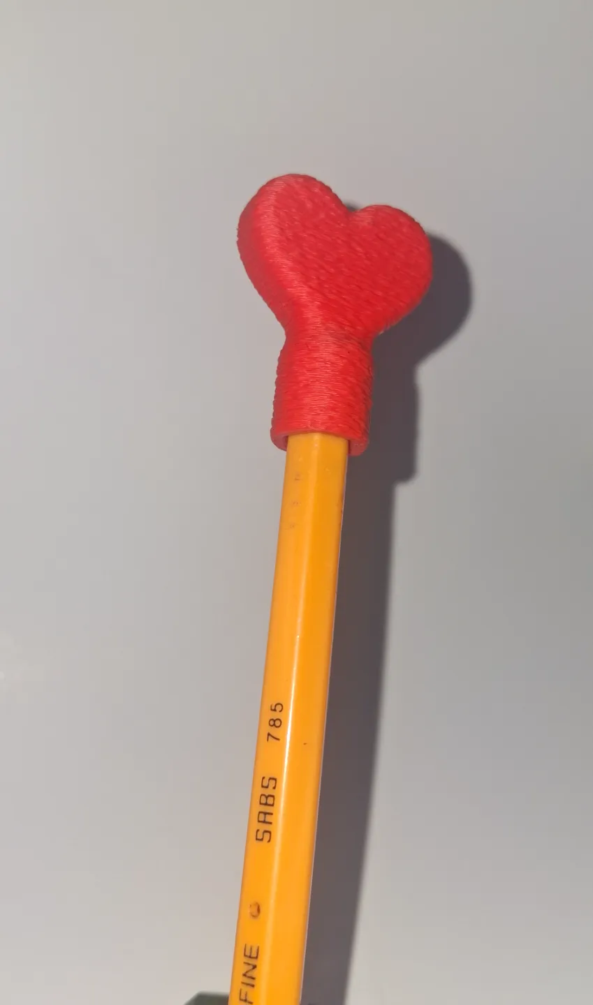 BIC Pen Heart Topper by Alpha Enemy 3D - MakerWorld