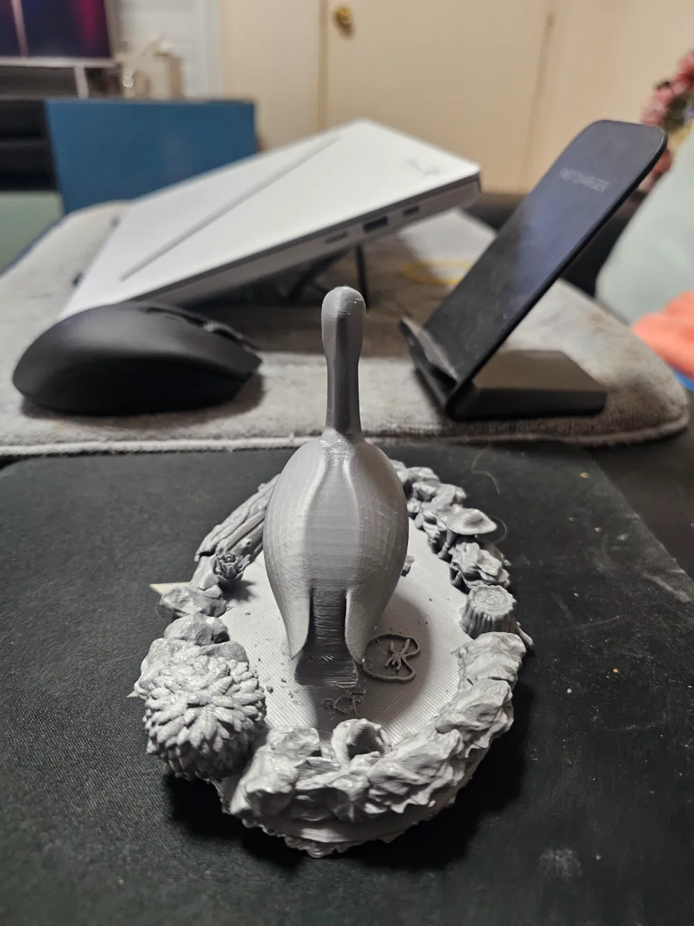 Pelican in the pond by beamr39 - MakerWorld