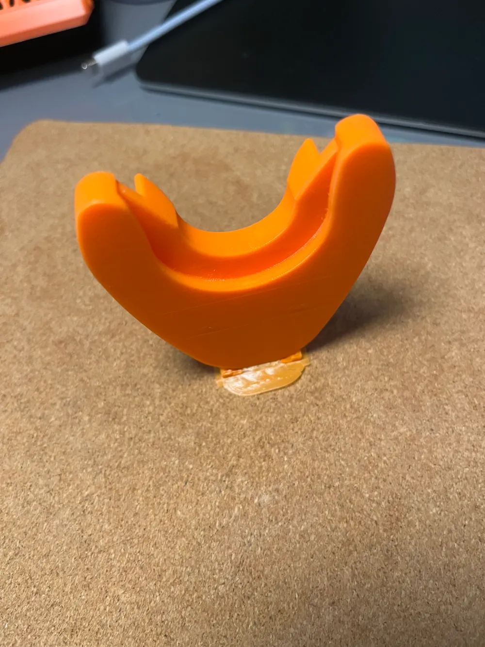 Pop Socket Oval Stand by snkxn75dvsMakerWorld: Download Free 3D Models