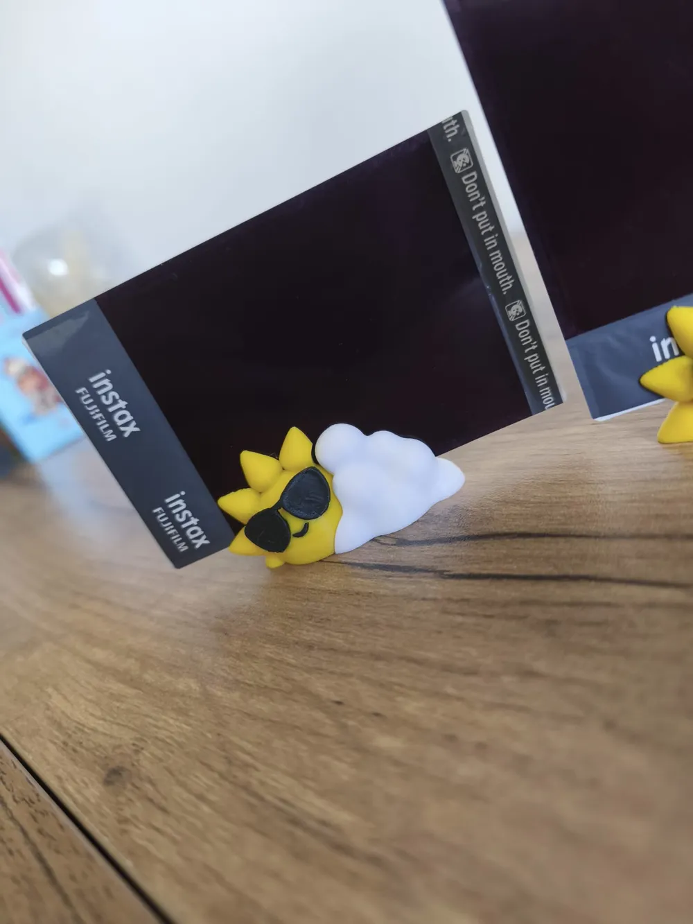 Sun Photo & Notes Stand - Free 3D Print Model - MakerWorld