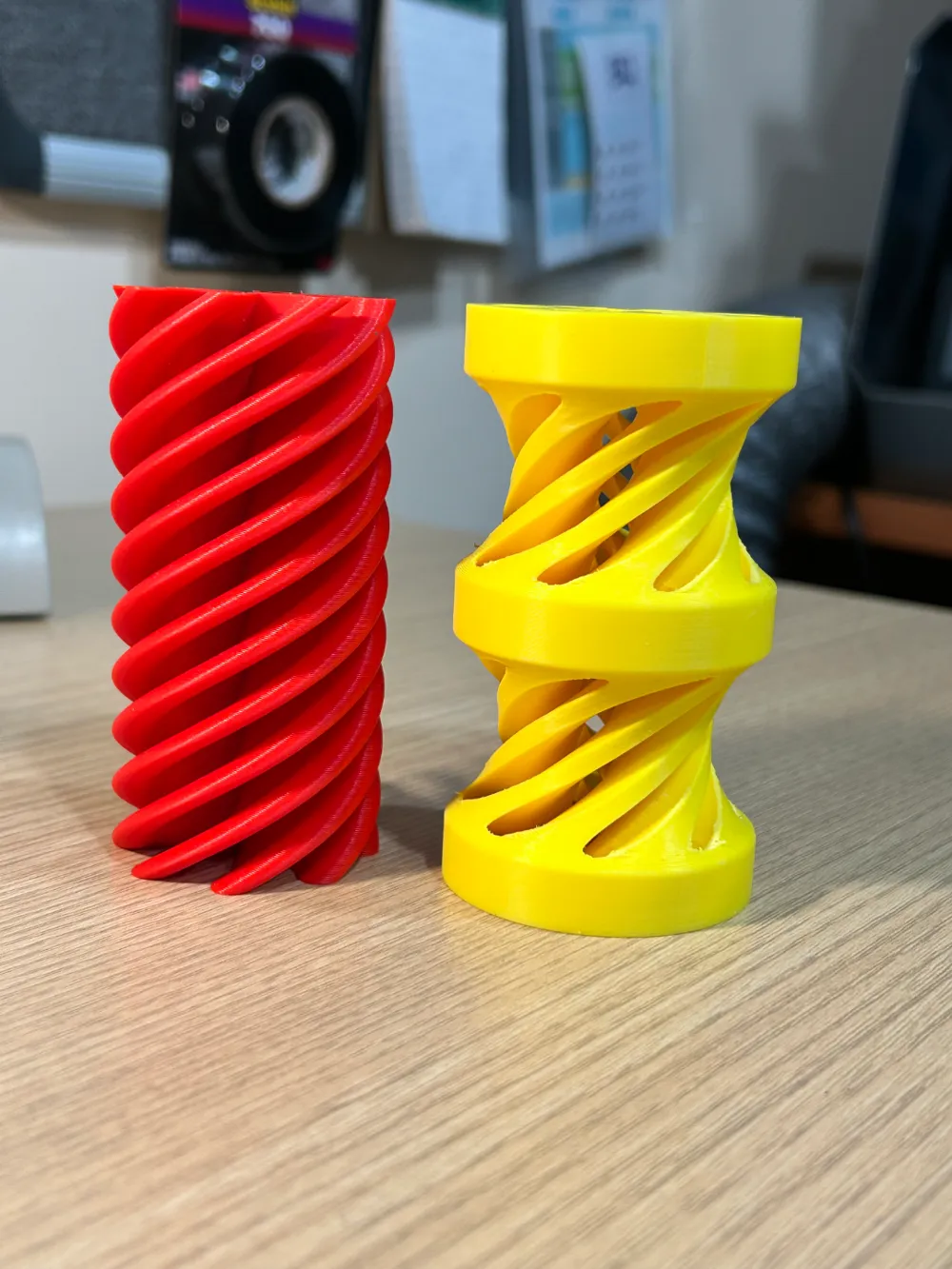 Impossible Passthrough Fidget Toy - Free 3D Print Model - MakerWorld