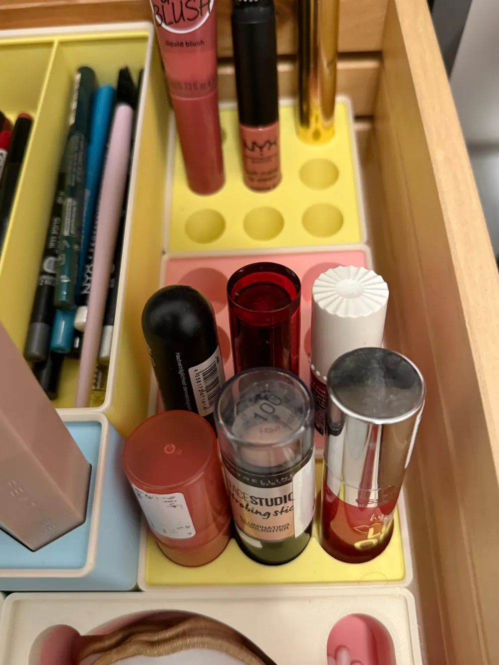 Gridfinity Custom Makeup Bins #HappyWifeHappyLife by Mint Project ...