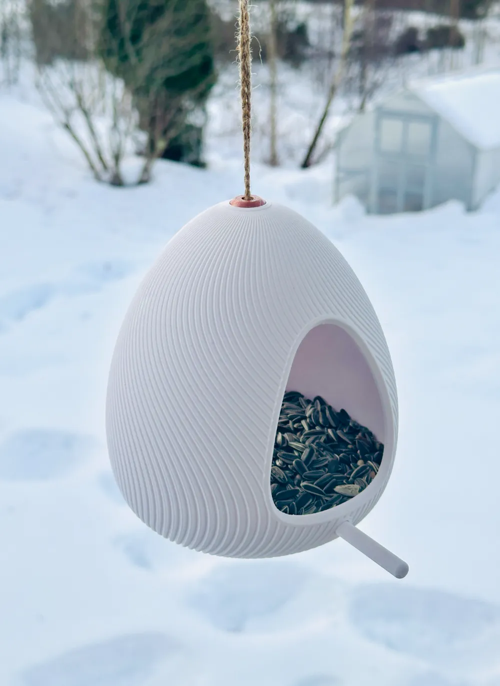 Modern Bird Feeder - Free 3D Print Model - MakerWorld