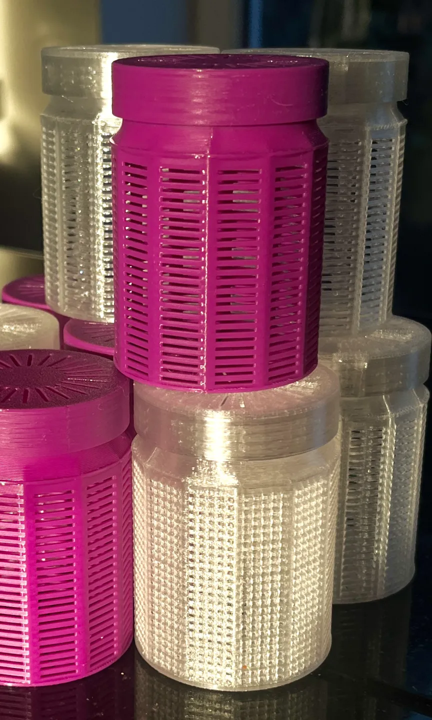 Silica gel spool container by theodor.hunzel - MakerWorld