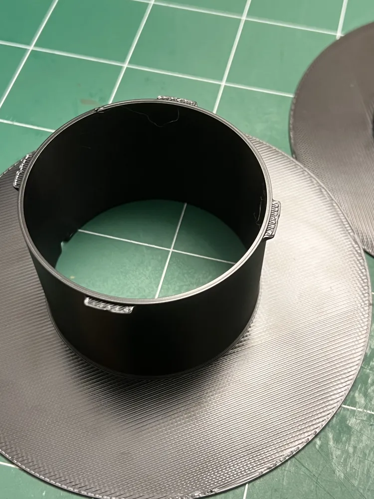 Bambu Lab Reusable Spool Core with Retaining Discs by Potachon ...
