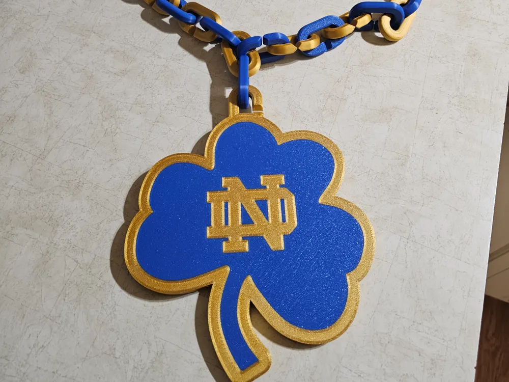 Notre Dame oversized necklace - Free 3D Print Model - MakerWorld