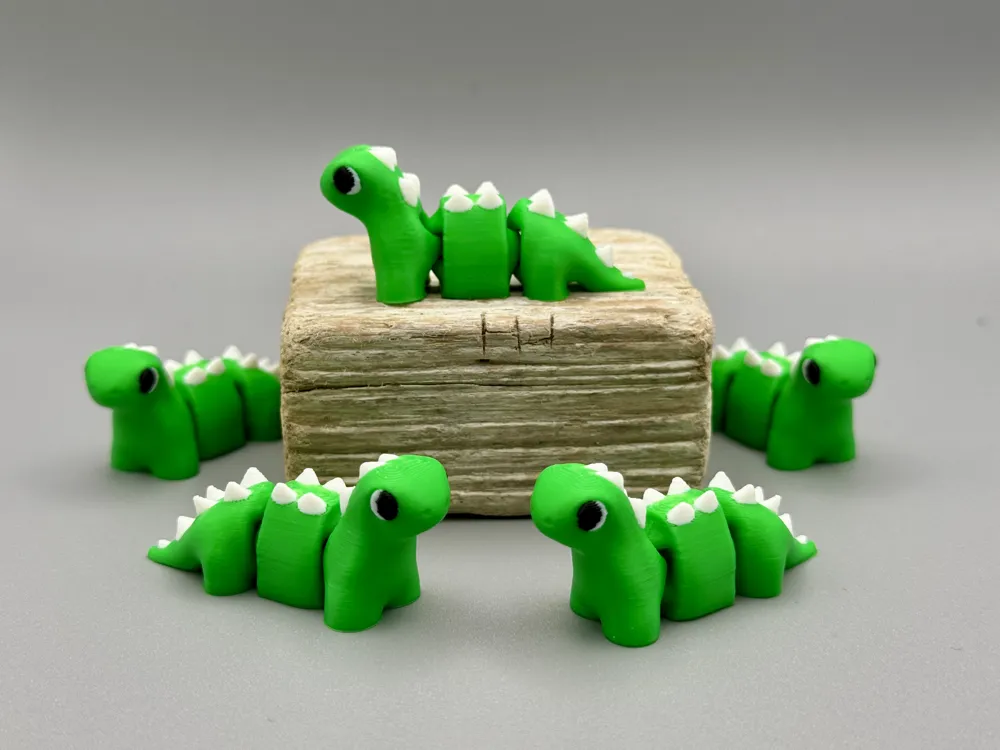 Stegosaurus mini fidget dinosaur by Folk & Forge MakerWorld: Download ...