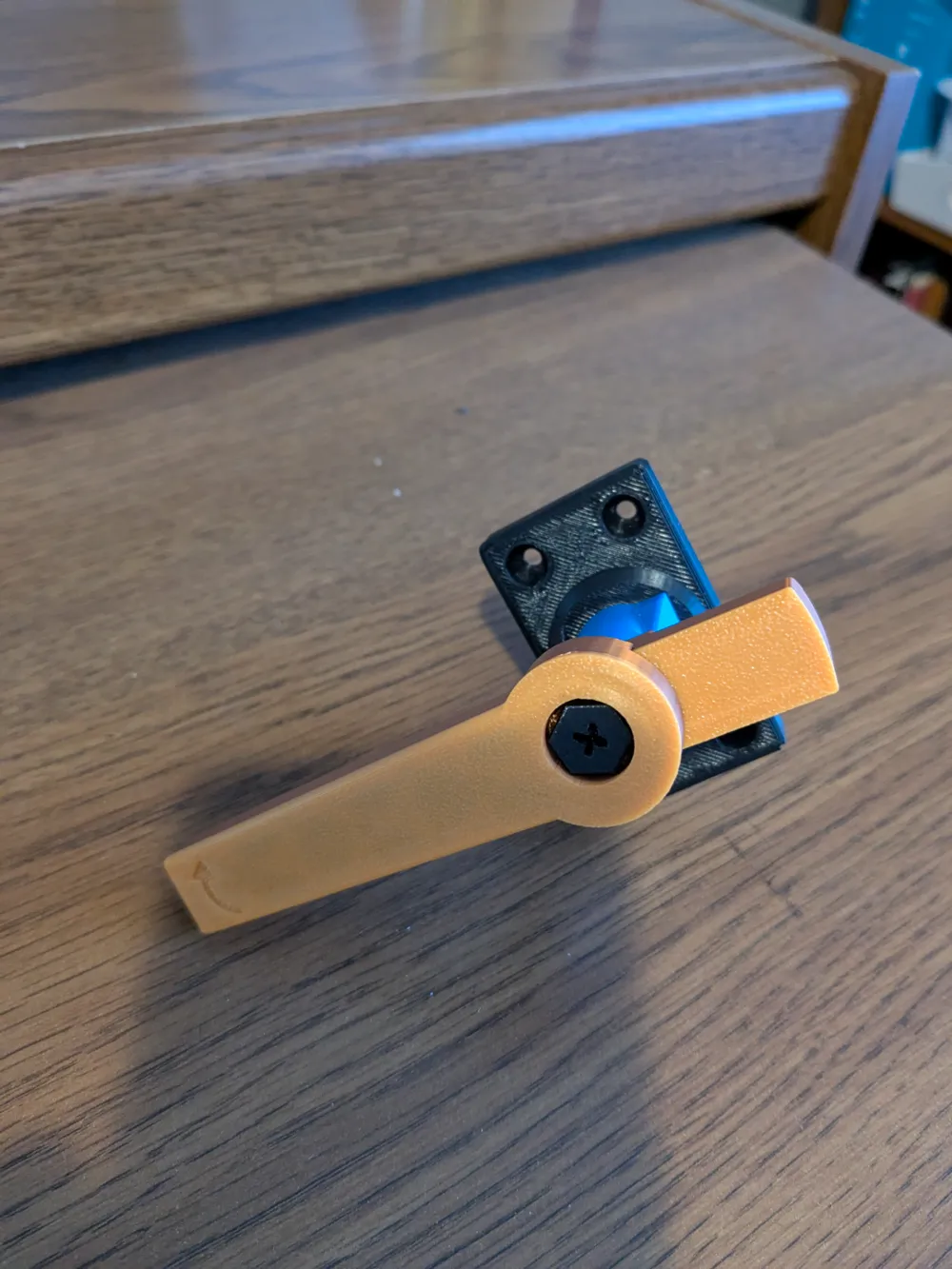 Trinco Simples para Porta de Tela - Modelo gratuito para impressão 3D ...