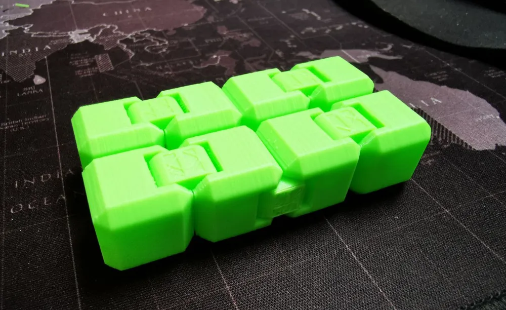 Infinity Fidget Cube by Lukym MakerWorld: Download Free 3D Models