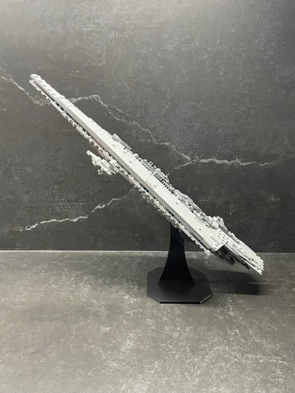 45° Inclined Leg0 Brick Ship Display Stand Remixed by Anown - MakerWorld