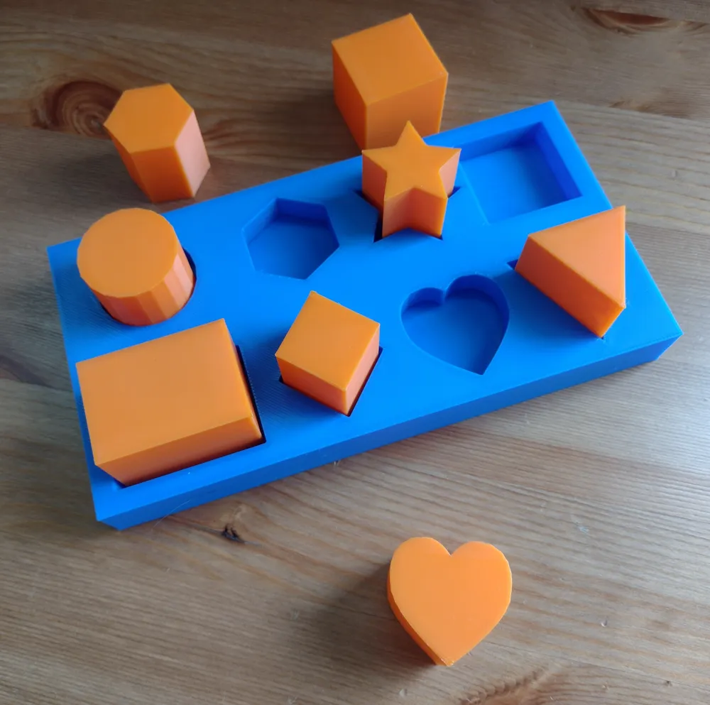 Shape insert toy - Montessori type by Marchenator - MakerWorld