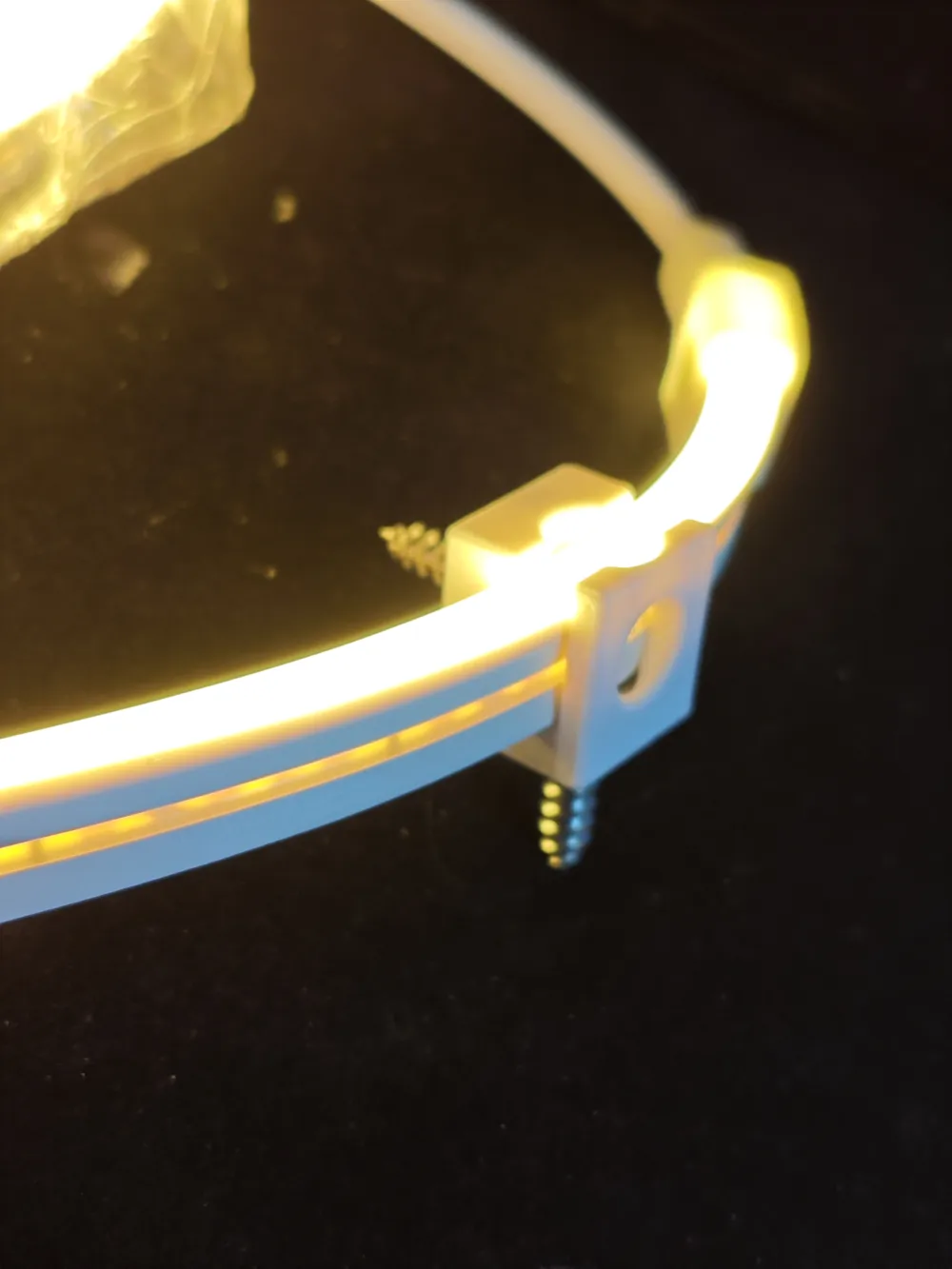 Parametric Neon Flexible Strip Light Bracket by royeiror MakerWorld ...