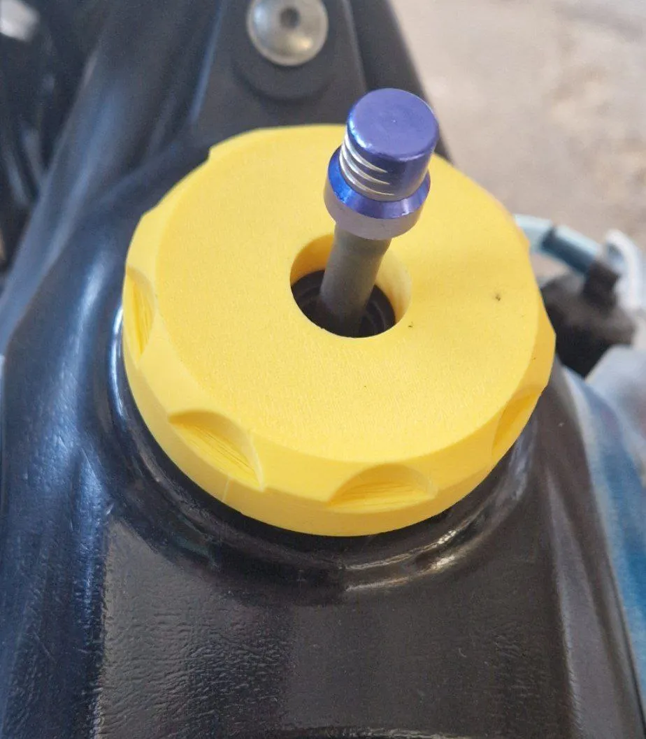 Rieju MRT 50 tank cap remove helper tool Remixed by nudlie - MakerWorld