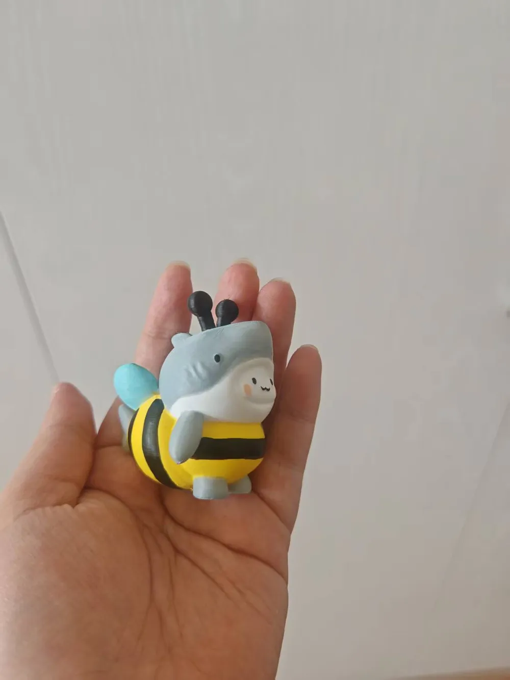 Sharkbee Creative Blind Box Figurine Toy by moyu MakerWorld: Download ...