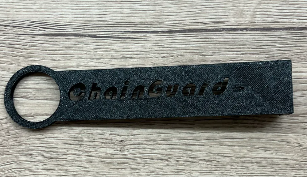 Chain Guard by Fids 3D Forge - MakerWorld