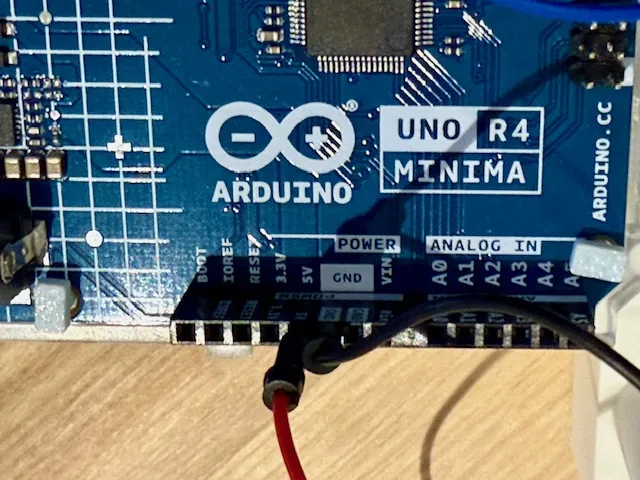 Arduino Uno R4 Minima backplate pinouts by DrJ MakerWorld: Download ...