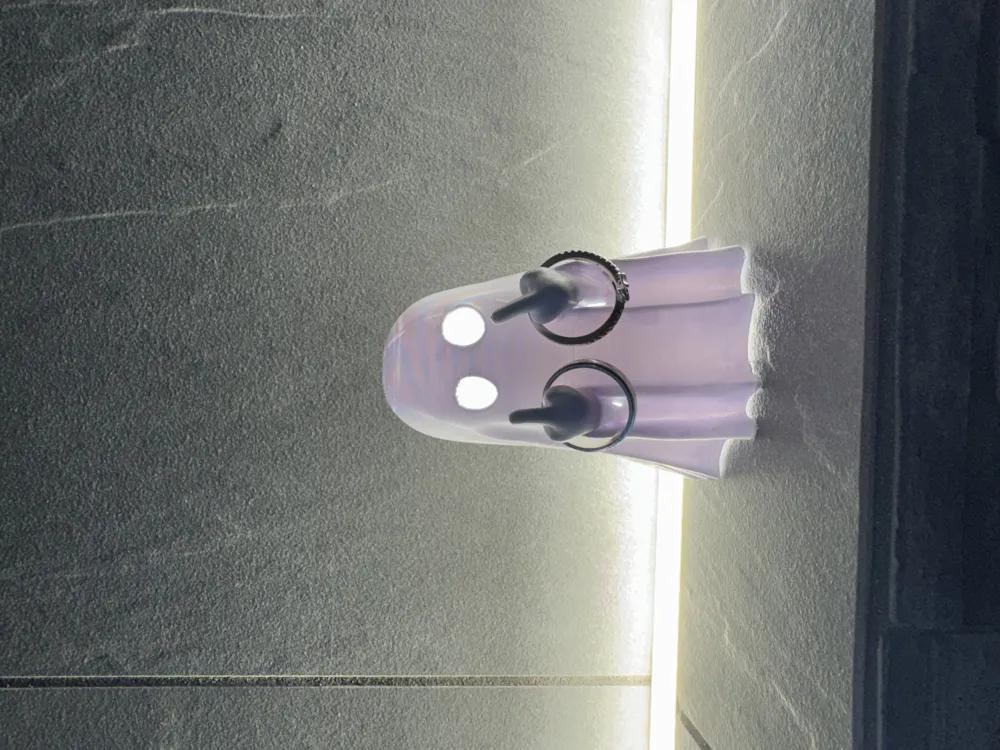 middle finger ghost by Matto197 MakerWorld: Download Free 3D Models