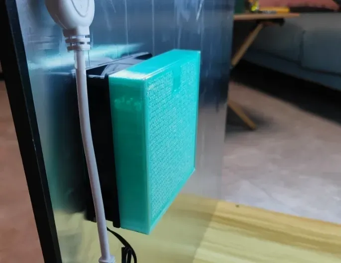 Activated carbon enclosure for a 12cm computer fan (sliding cover, pin ...