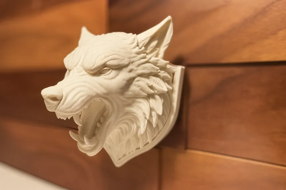 Bloodhowl Dire Wolf — Wall Trophy Bust by SparkyV MakerWorld: Download ...