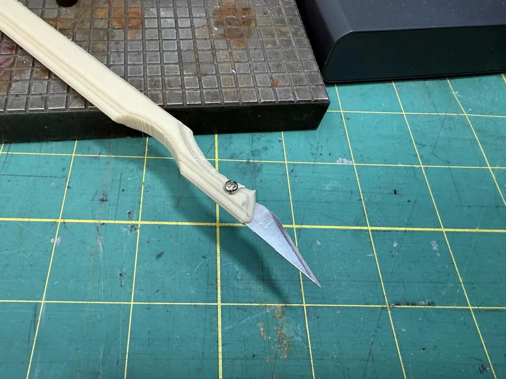 Comfort grip X acto blade holder by MillersCraft MakerWorld: Download ...
